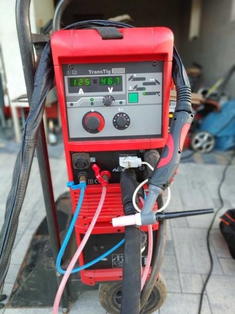 Fronius TransTig 3000 na wózku z chłodnicą